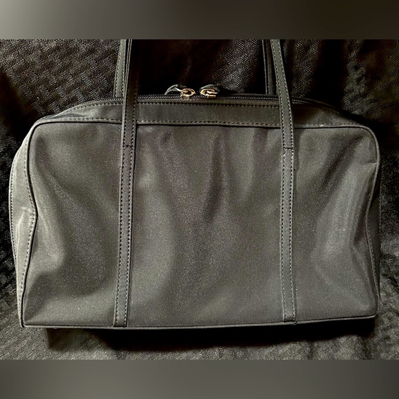 Signature Studio | Bags | Signature Studio Handbag Black 2 X 65 X 3 ...